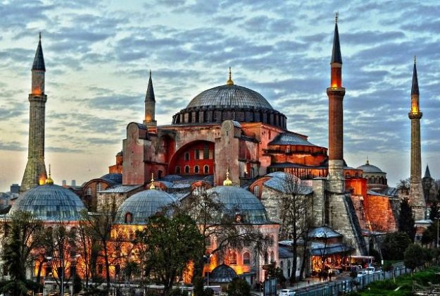 16 Interesting Facts About Istanbul - OhFact!