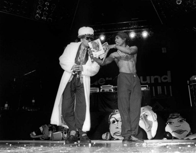 52 Interesting Facts About Tupac Shakur - OhFact!